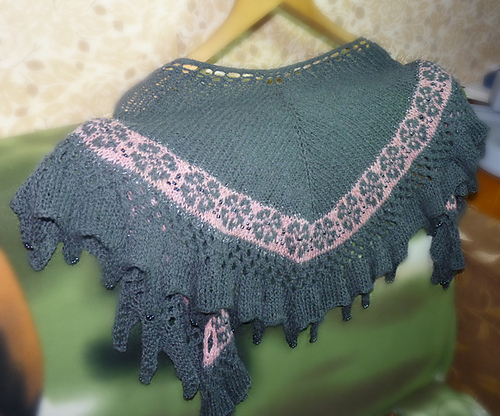 Ravelry: Kerchief pattern by Kieran Foley