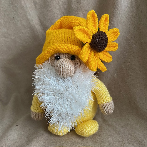 Ravelry: Flower Power gonk gnomes pattern by Tanya Oakley