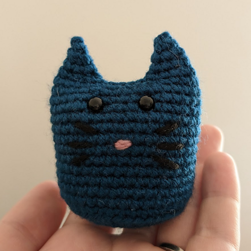 Ravelry: Easy Peasy Kitty Cat pattern by Izzy Nelson