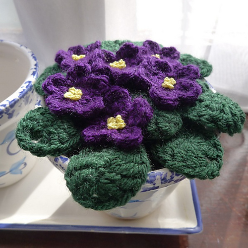 Ravelry: African Violets pattern by Rainbow Junkie