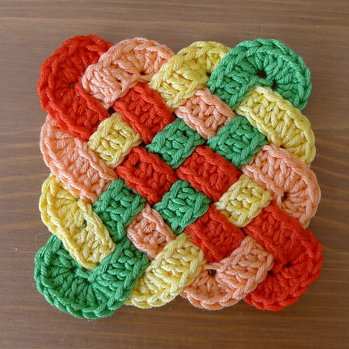 Ravelry: Celtic Coasters pattern by Rainbow Junkie
