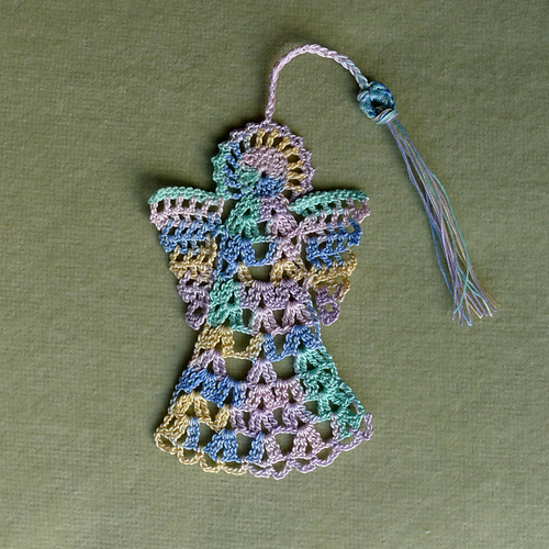 Ravelry: Angel Bookmark/decoration pattern by Rainbow Junkie