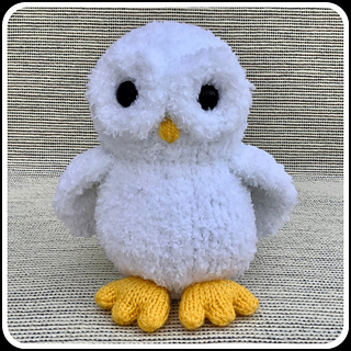 Ravelry: Snow Owl pattern by Lorraine Pistorio