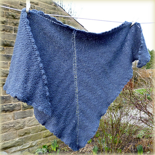 Ravelry: Farmhouse winter shawl pattern by Cottage 1945