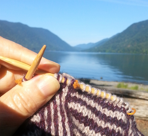 Ravelry: Hurricane Ridge pattern by Raveling Rose Yarns
