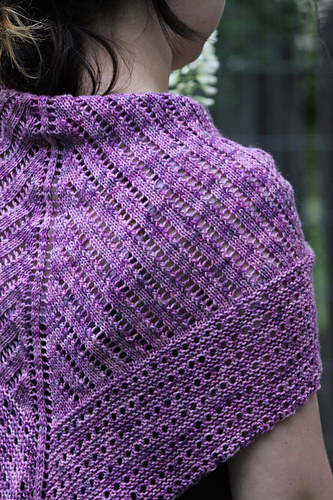 Ravelry: Awake! pattern by handmade by SMINÉ