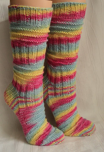 Ravelry: Mojo Light Socks pattern by Wollelfe