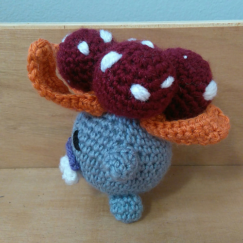 Ravelry: Gloom (Pokemon) pattern by Izzy King