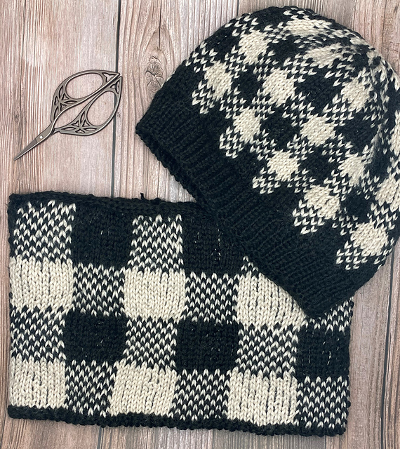 Ravelry: The Tartan Cowl pattern by ReLo_designs