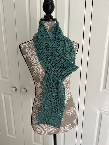 Ravelry: Dew Drops Scarf pattern by Fiona Langtry