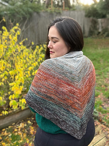 Ravelry: Daft Days Shawl pattern by Rebecca Clow