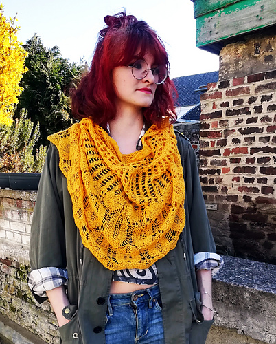 Ravelry: Sunbird pattern by Teri B.