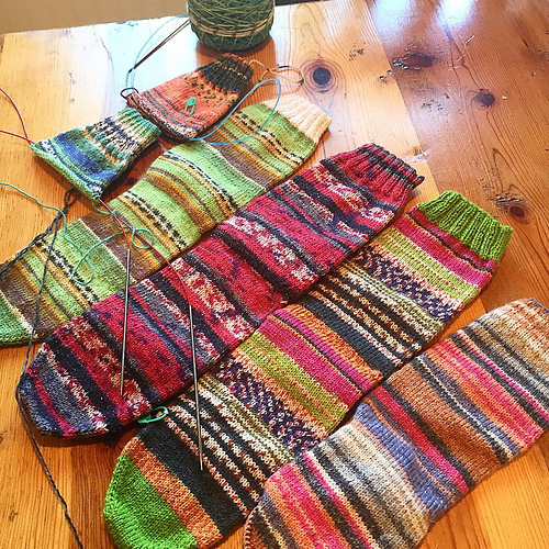 Ravelry: Criminally Mindless pattern by Kathleen Baer