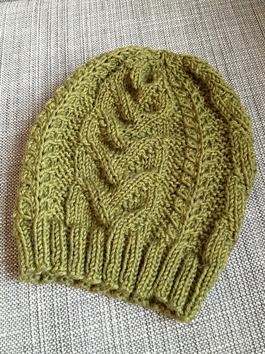 Ravelry: Adiri Slouchy Hat pattern by Julia Trice