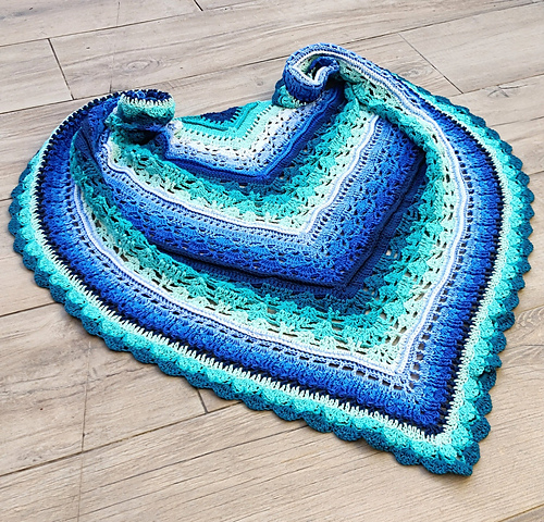 Ravelry: OolongTea Shawl pattern by Red Teapot Atelier