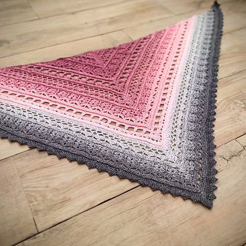 Ravelry: LoveTea Shawl pattern by Red Teapot Atelier