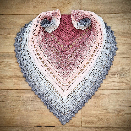 Ravelry: LoveTea Shawl pattern by Red Teapot Atelier