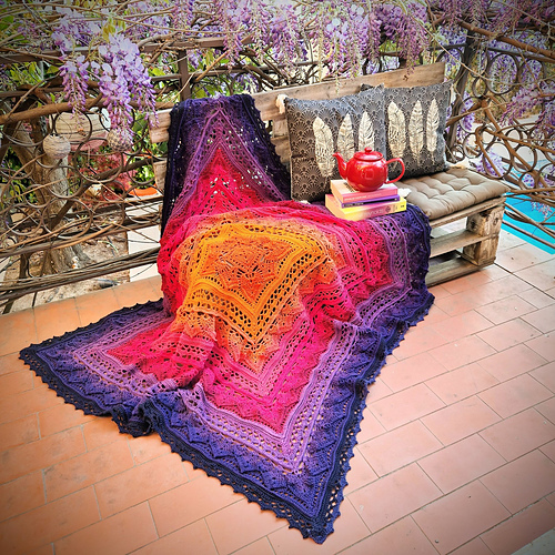 Ravelry: JasmineTea Blanket pattern by Red Teapot Atelier