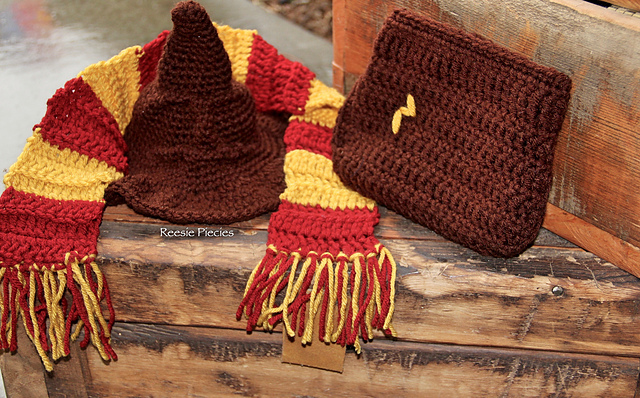 Ravelry: Harry Potter Sorting Hat pattern by Reesie Piecie's