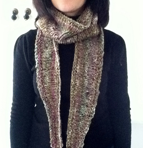 Ravelry: Minimal Scarf pattern by Ela Torrente