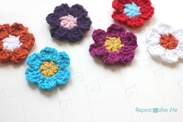 Ravelry: Simple Spring Flowers pattern by Sarah Zimmerman
