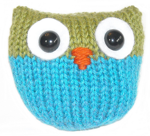 Ravelry: Owl Puffs pattern by Jenna Krupar