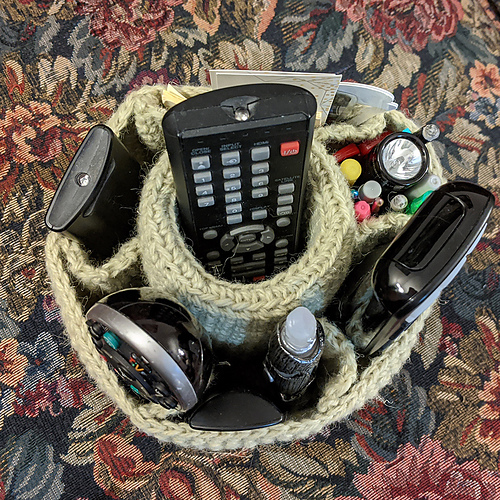 Ravelry: Standup Remote Caddy pattern by Sharon Cohen