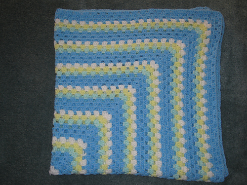 Ravelry: Brilliant Colors Baby Throw 90284AD pattern by Lion Brand Yarn