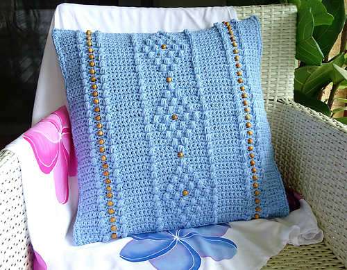 Ravelry: Cushion Pillow Cover Beaded Diamond pattern by Rhinestone Mumma