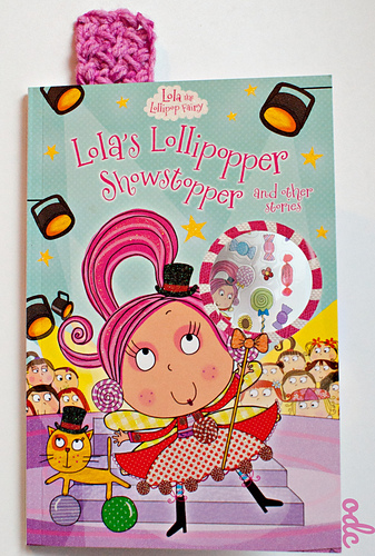 Ravelry: Baby Bean Bookmark pattern by Rhondda Mol (Oombawka Design)