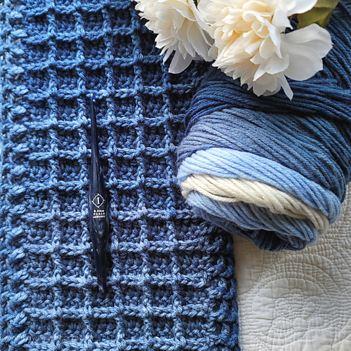 Ravelry: Just Another Day Scarf pattern by Rhondda Mol (Oombawka Design)