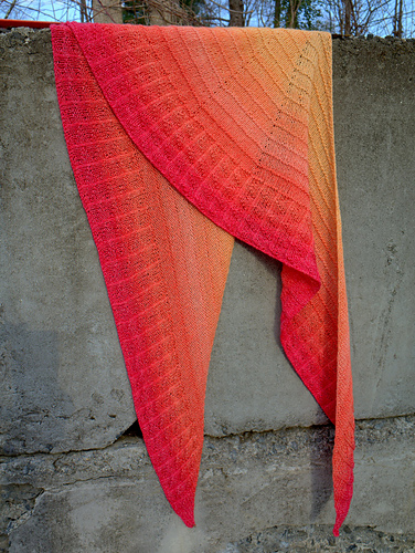 Ravelry: A Certain Slant pattern by Susan Ashcroft