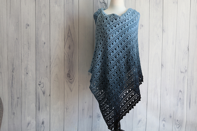 Ravelry: Oceans Shawl pattern by Rich Textures Crochet