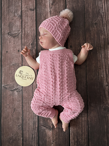 Ravelry: 'Aurora' 4 piece set pattern by Caroline Richards