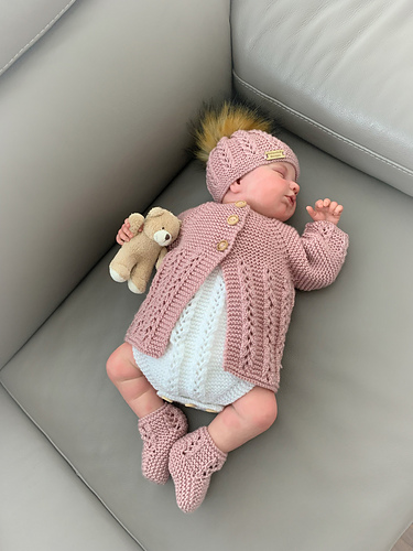 Ravelry: "Sugarplum" 4 piece set pattern by Caroline Richards