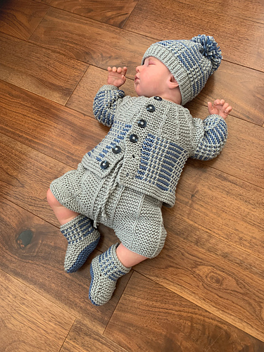 Ravelry: "Nathan" 4 piece set pattern by Caroline Richards