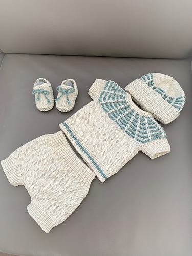 Ravelry: "Isaac" 5 piece set pattern by Caroline Richards