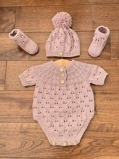 Ravelry: 'Pippin' 3 Piece set pattern by Caroline Richards