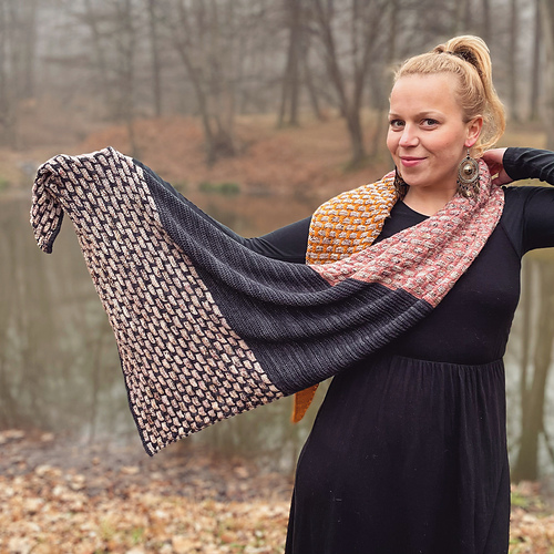 Ravelry: Bricky Shawl pattern by Rina Lehmann