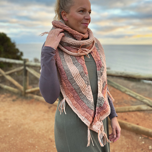 Ravelry: Sunset Fire pattern by Rina Lehmann