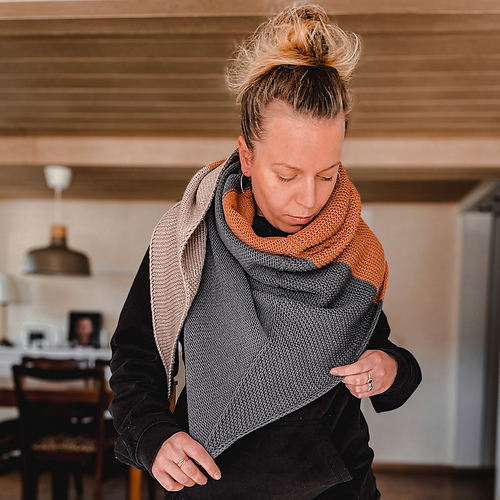 Ravelry: Spicy Caramel pattern by Rina Lehmann
