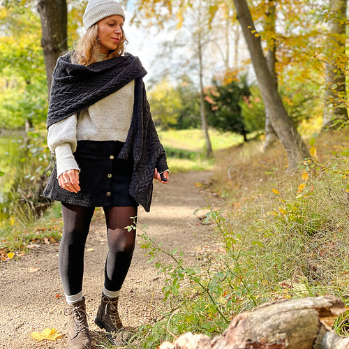 Ravelry: Stripes & Cables pattern by Rina Lehmann