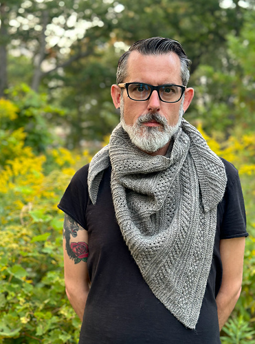 Ravelry: Texture & Twist Shawl pattern by Robbie Laughlin