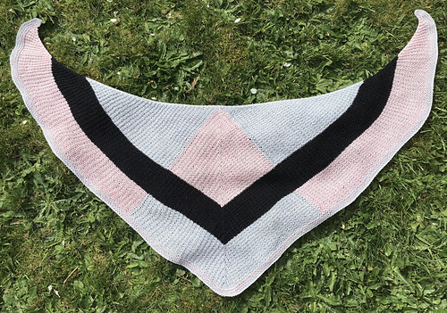 Ravelry: Staccato Mamba pattern by megi burcl