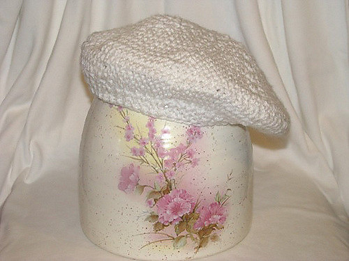 Ravelry: Sourire: Loom Knit Beret pattern by Robin McCoy