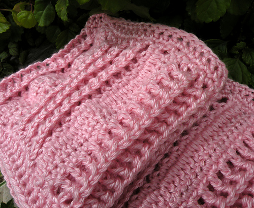 Ravelry: Ellie Infinity Scarf pattern by Sugar Britches' Crochet Boutique