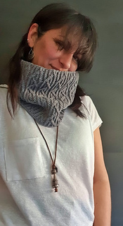 Ravelry: Andromeda pattern by Romi- Dame La Lata