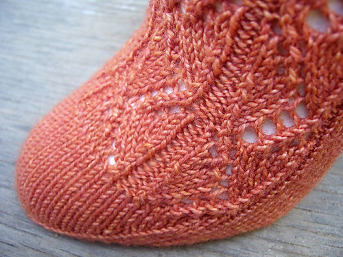 Ravelry: Dynamique pattern by Rosemary (Romi) Hill