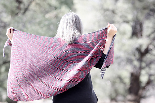 Ravelry: Swoop pattern by Rosemary (Romi) Hill