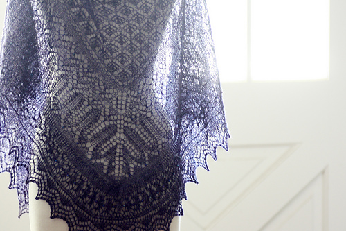 Ravelry: Floriade pattern by Rosemary (Romi) Hill